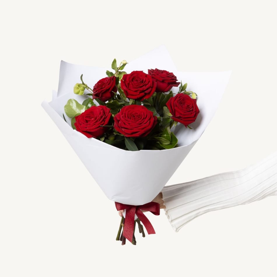6 Red Roses