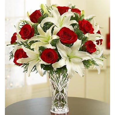 Send Flowers From NZ to Turkey | Arrangement of Red Roses and White ...