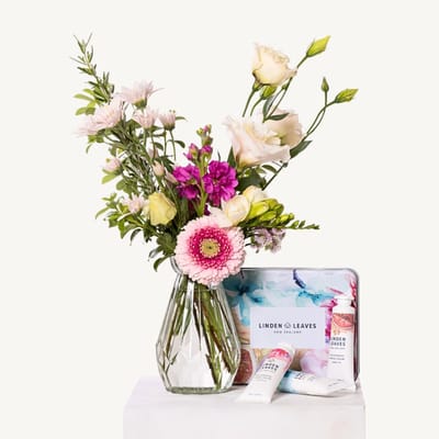 Bloom & Pamper Gift Set - Flower Delivery | Interflora NZ | Interflora