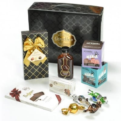 Elegant box of chocolates | Interflora