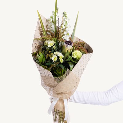 Harakeke - Classic Neutrals - Flower Delivery | Interflora NZ | Interflora