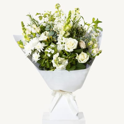 Neutral Bouquet in Water-Filled Box - Flower Delivery | Interflora NZ ...
