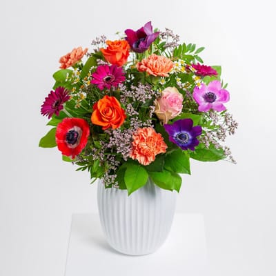 Send Flowers From NZ to Germany | Spring Scent | Interflora