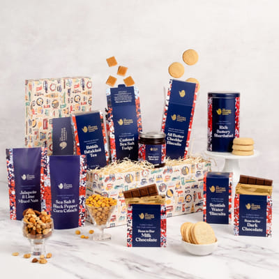 Superior Traditional Hamper | Interflora